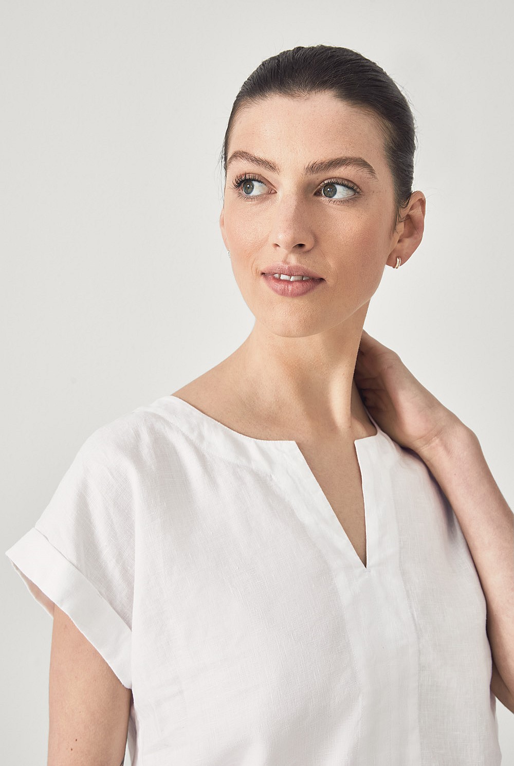 White Linen Short Sleeve Vent Neck Top - WOMEN Shirts | Trenery