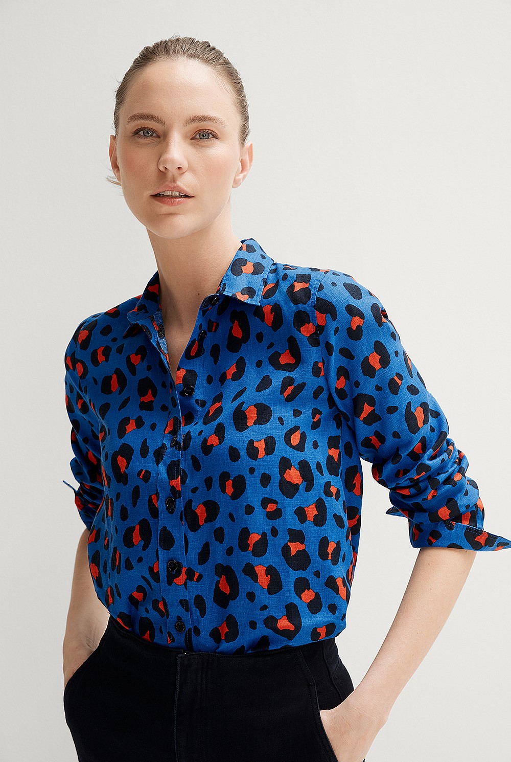Night Sky Linen Bold Ocelot Print Shirt - WOMEN Shirts | Trenery