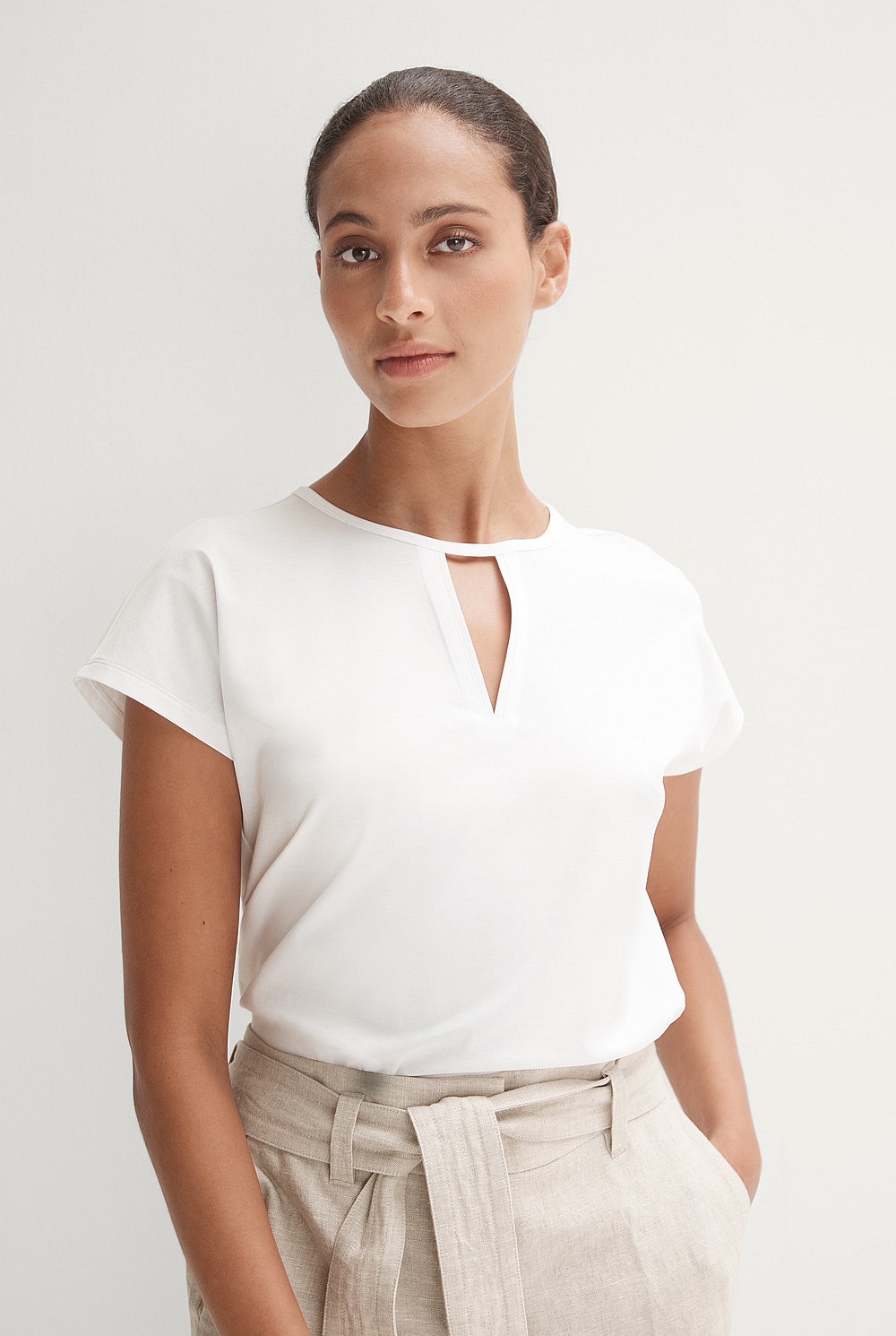 White Cotton Interlock Keyhole T-shirt - WOMEN T-Shirts & Tops | Trenery