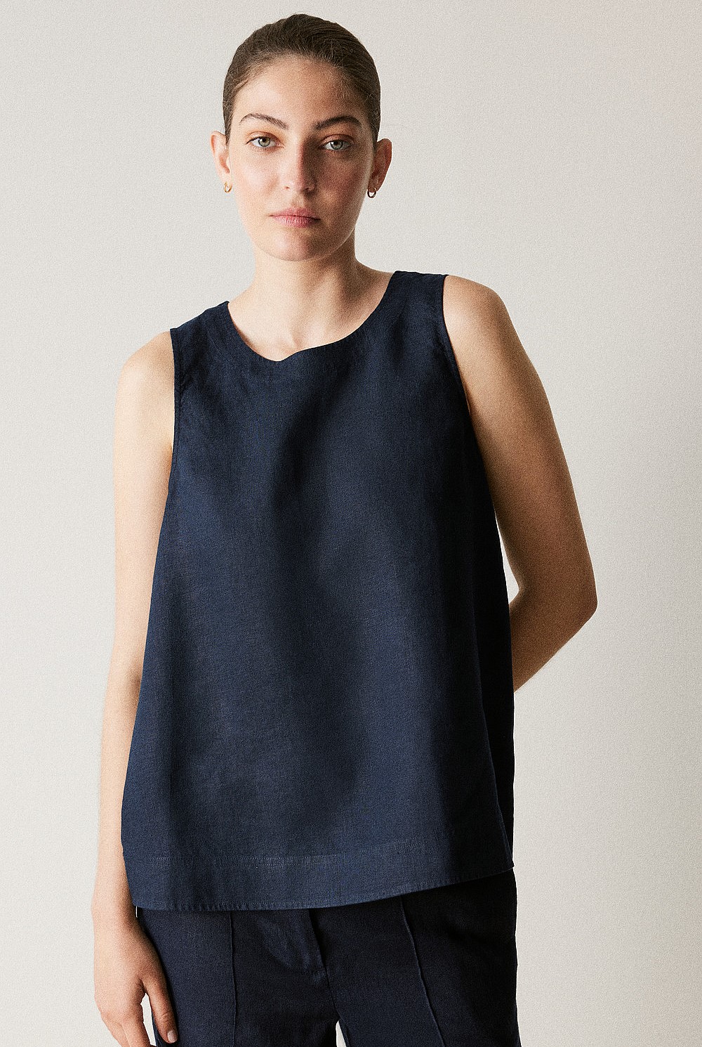 Night Sky Linen Classic Tank - WOMEN Shirts | Trenery