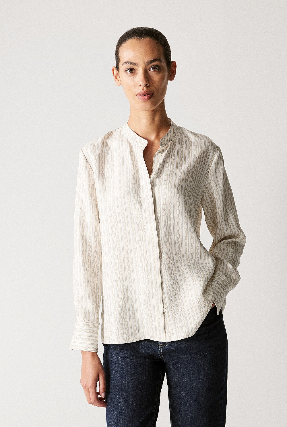 Parchment Silk Twill Chain Print Shirt - WOMEN Shirts | Trenery