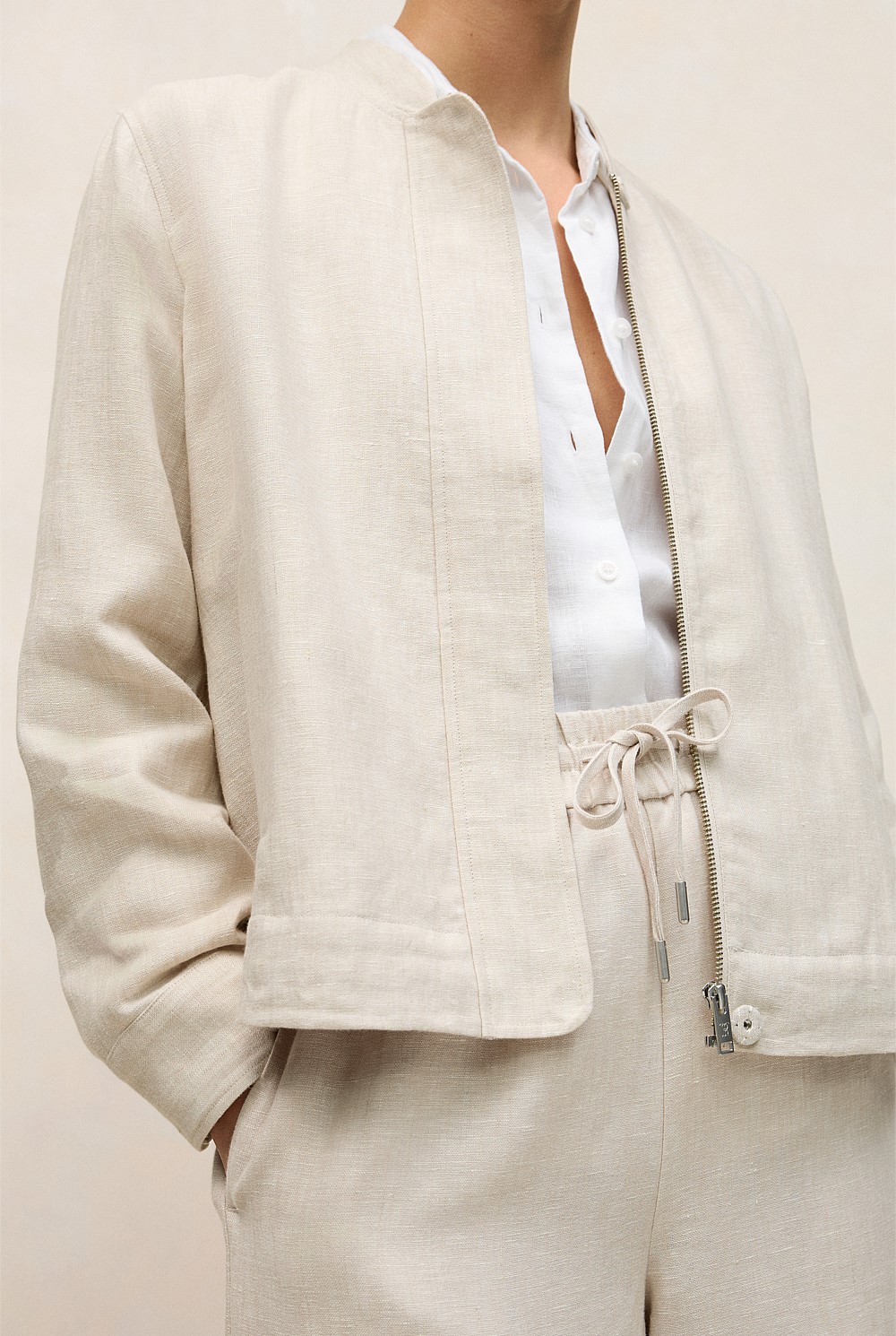 Flax Linen Bomber Jacket - WOMEN Outerwear | Trenery
