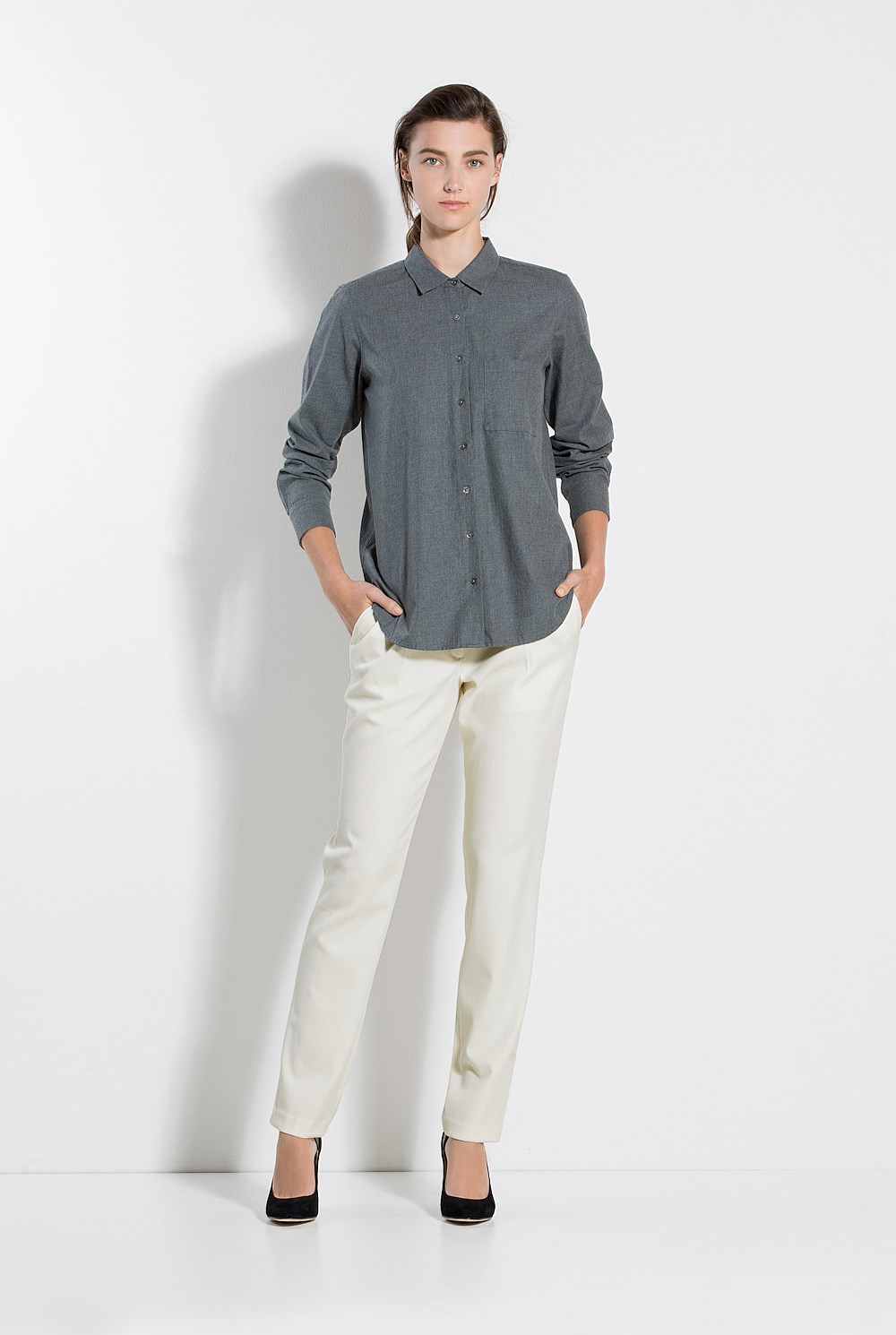 Marshmallow Compact Front Pleated Pant - WOMEN Pants | Trenery