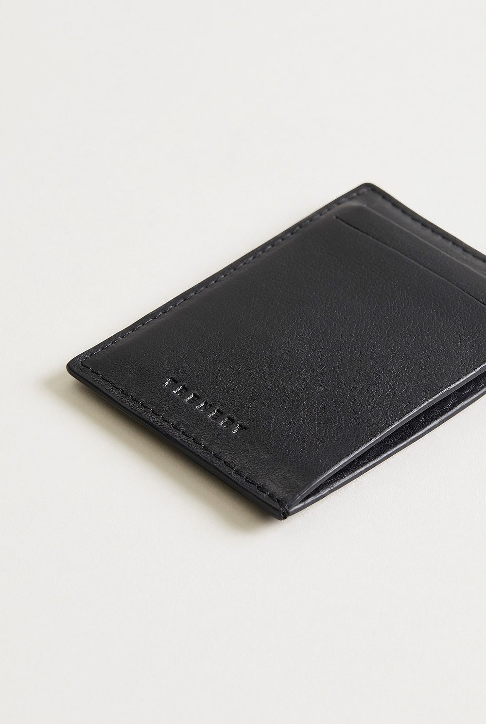 Black Vertical Credit Card Slip - MEN Bags & Wallets | Trenery
