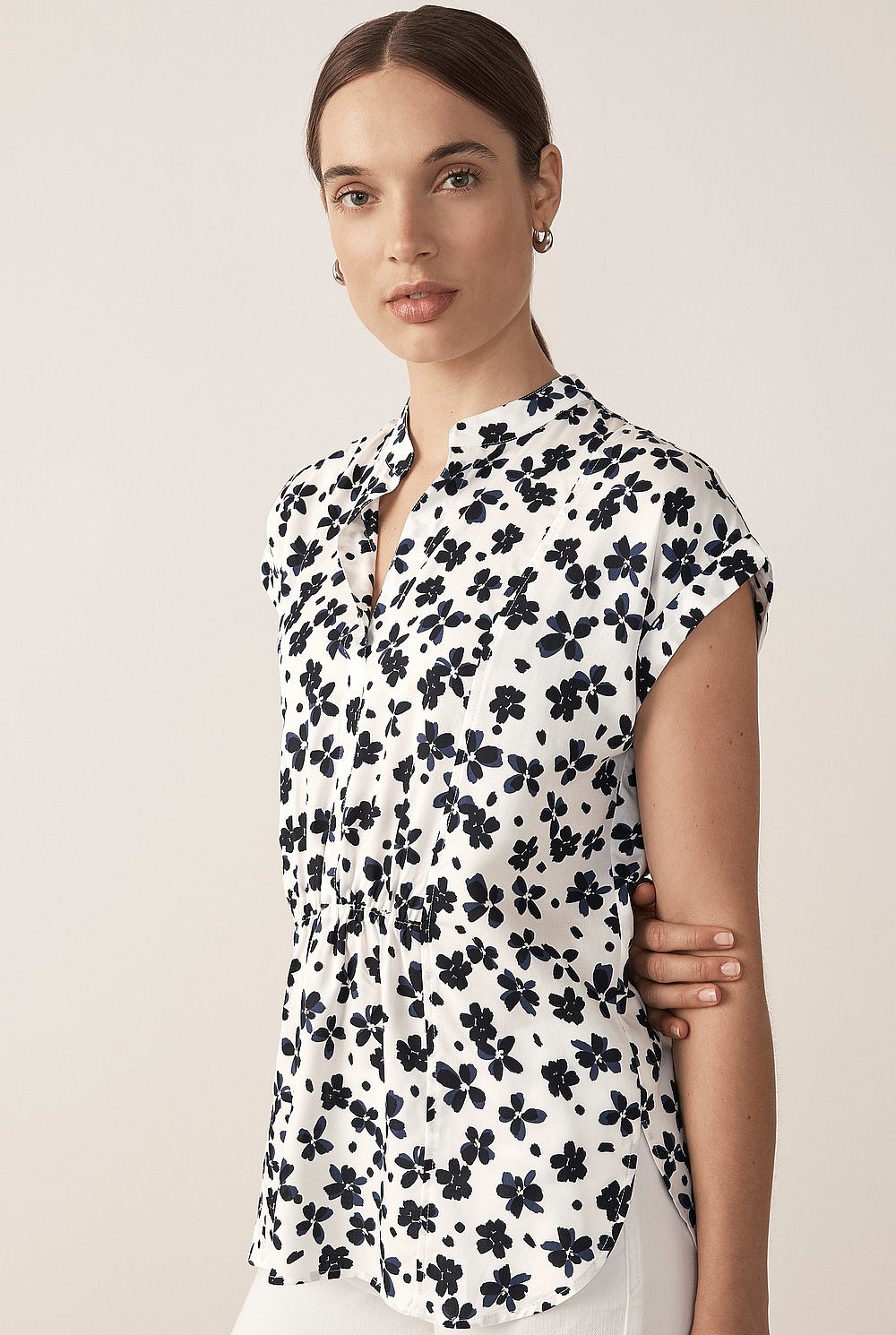 Night Sky Abstract Floral Blouse - WOMEN Shirts | Trenery